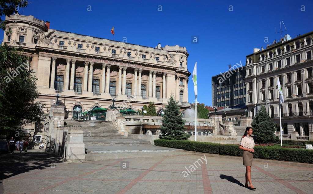 N° 156 Capsa : le mythique restaurant du "petit Paris" - www ...